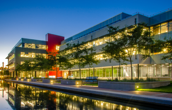 Light Resource | Broadway Tech